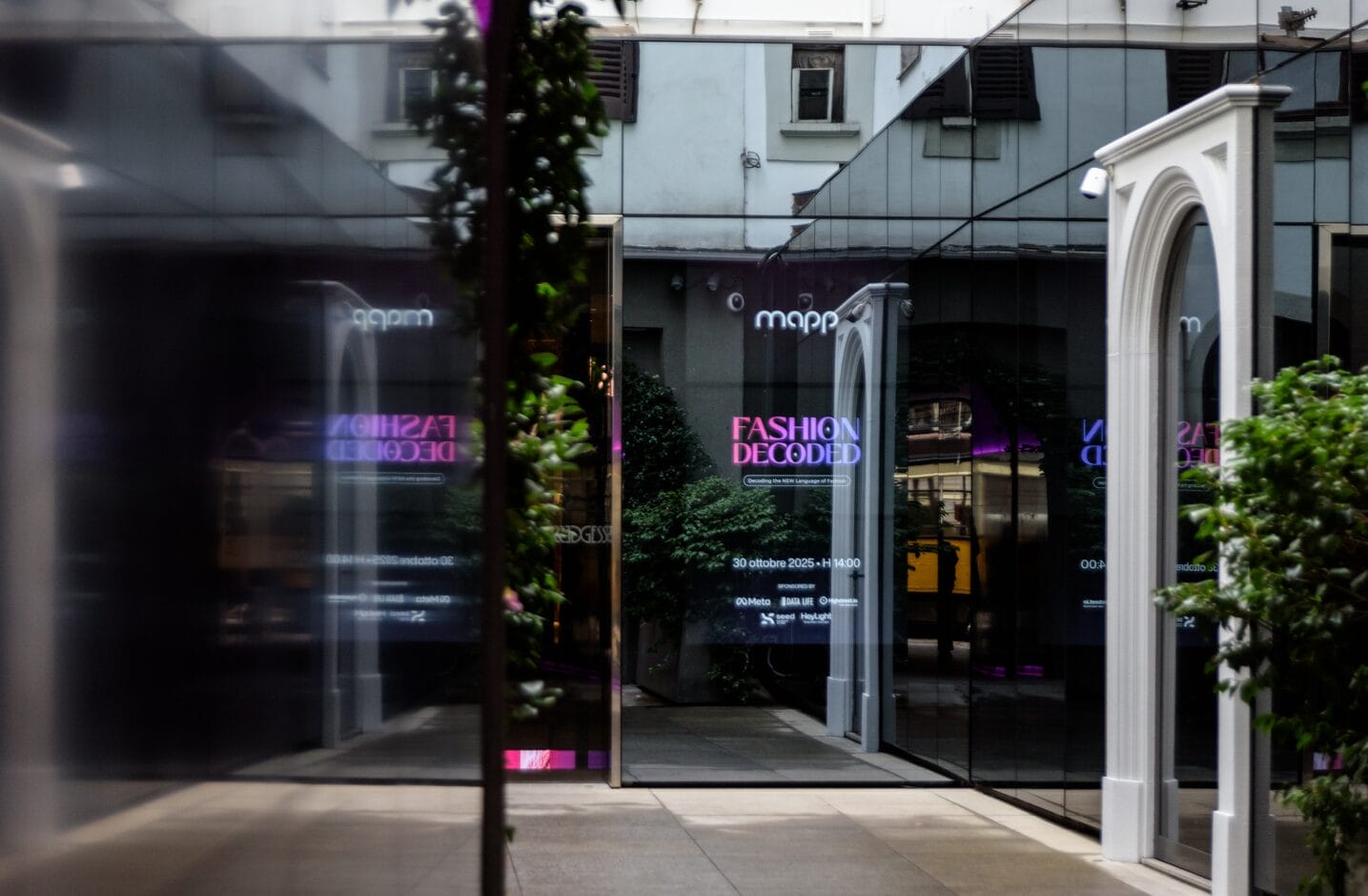 Inside Fashion Decoded: il futuro del Fashion Retail è già iniziato ...